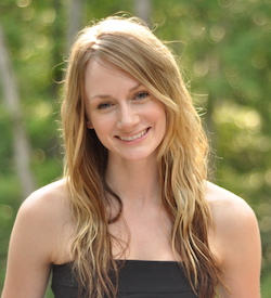 Amy Pellerito bio Photo-250×275 | Tomorrow's Parents International